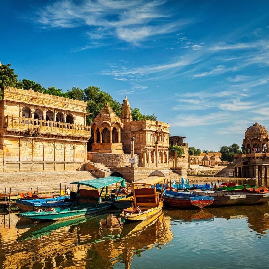 Discovering the Golden City: Exploring the Beauty and Timelessness of ...